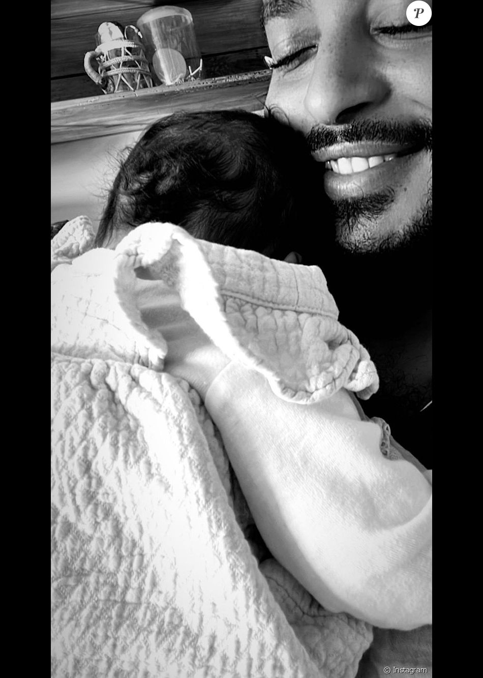 Slimane et sa fille Esmeralda sur Instagram le 28 avril 2022. - Purepeople