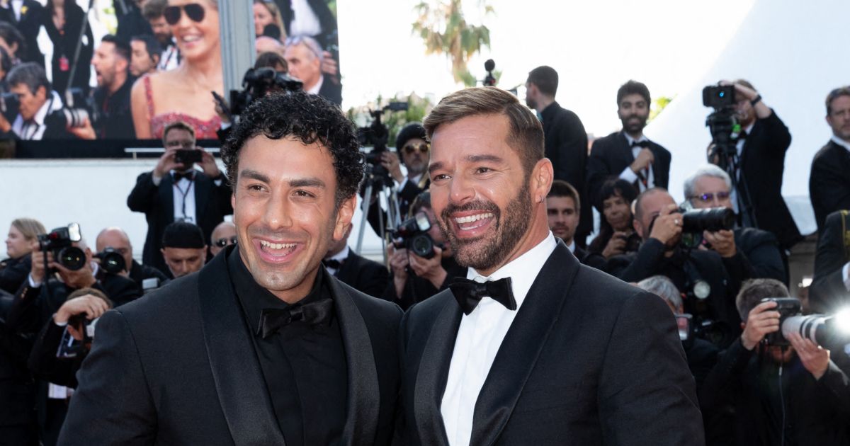 Jwan Yosef et son mari Ricky Martin - Montée des marches du film Elvis ...