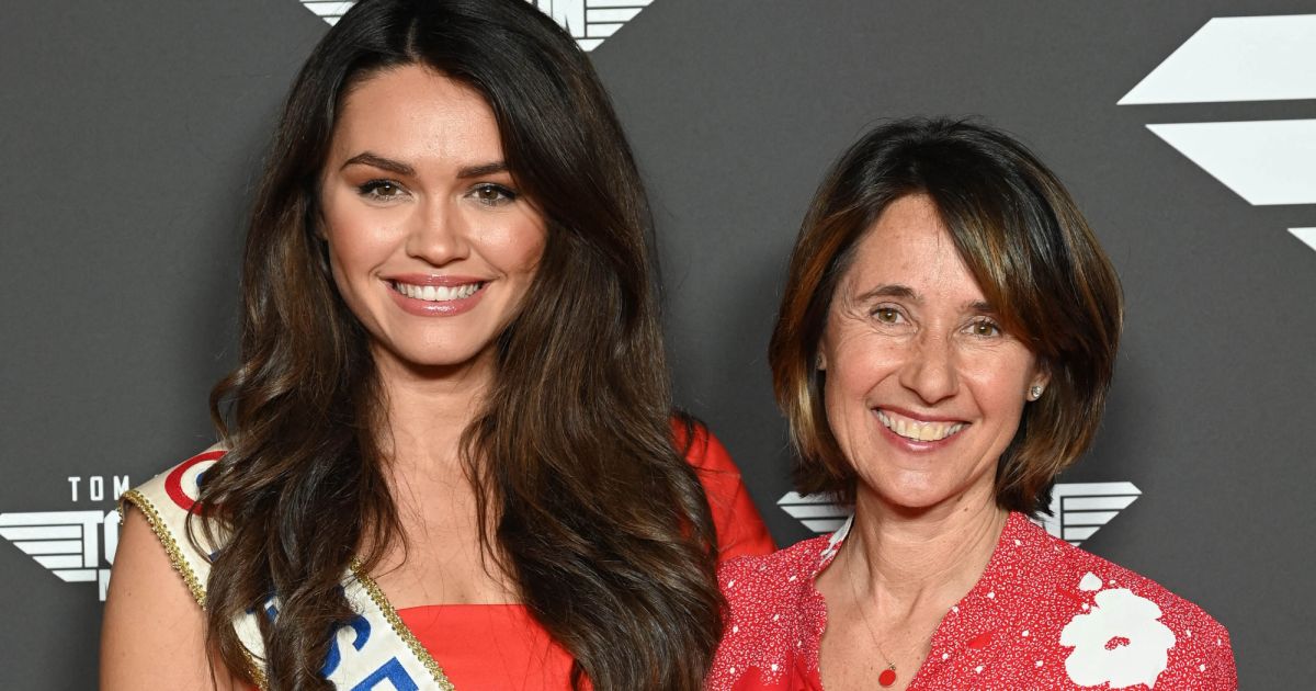 Diane Leyre (Miss France 2022) et Alexia Laroche-Joubert - Avant ...