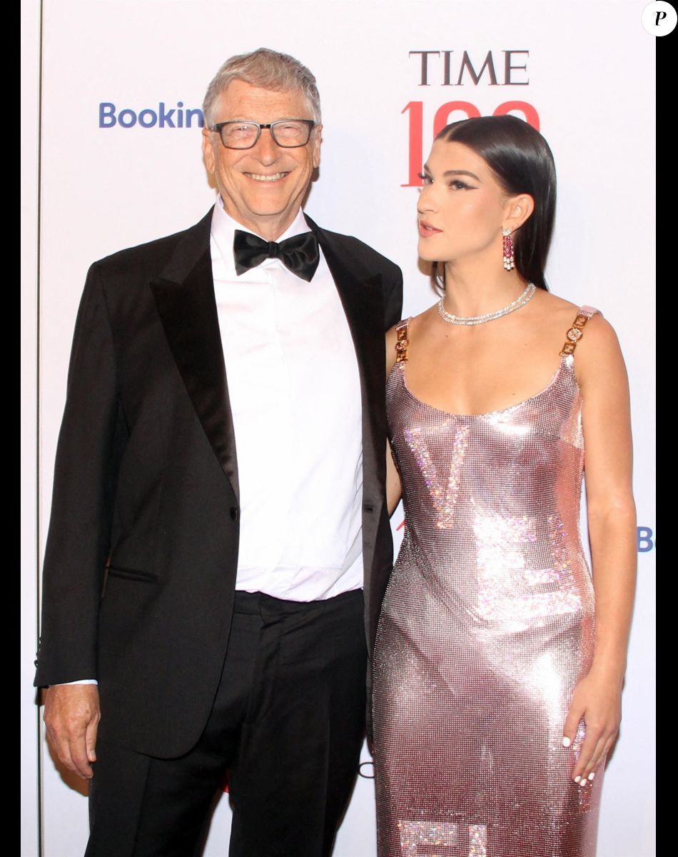 Bill Gates : sa fille de 19 ans Phoebe, renversante, lui vole la ...