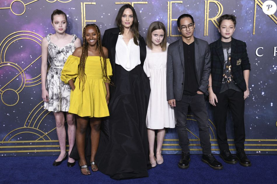 Angelina Jolie Et Ses Enfants Shiloh Jolie Pitt Zahara Vivienne