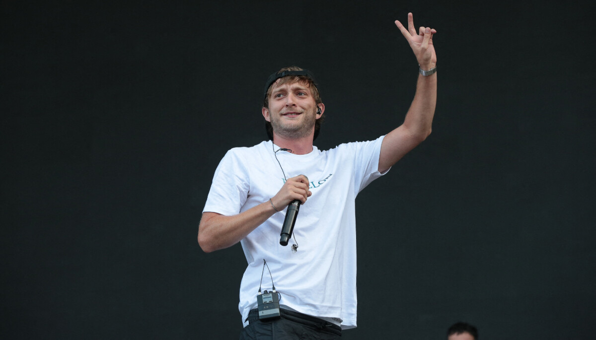 Photo : Vald en concert lors du "Main Square Festival 2022" d'Arras, le ...