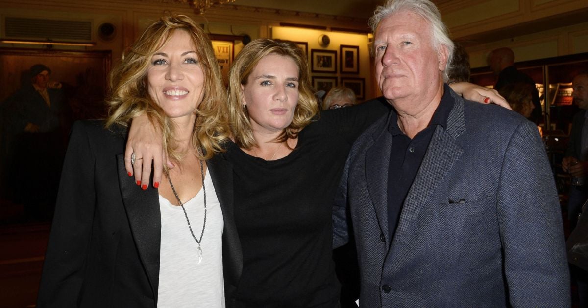 Mathilde Seigner, sa soeur Marie-Amélie Seigner et leur père Jean-Louis ...