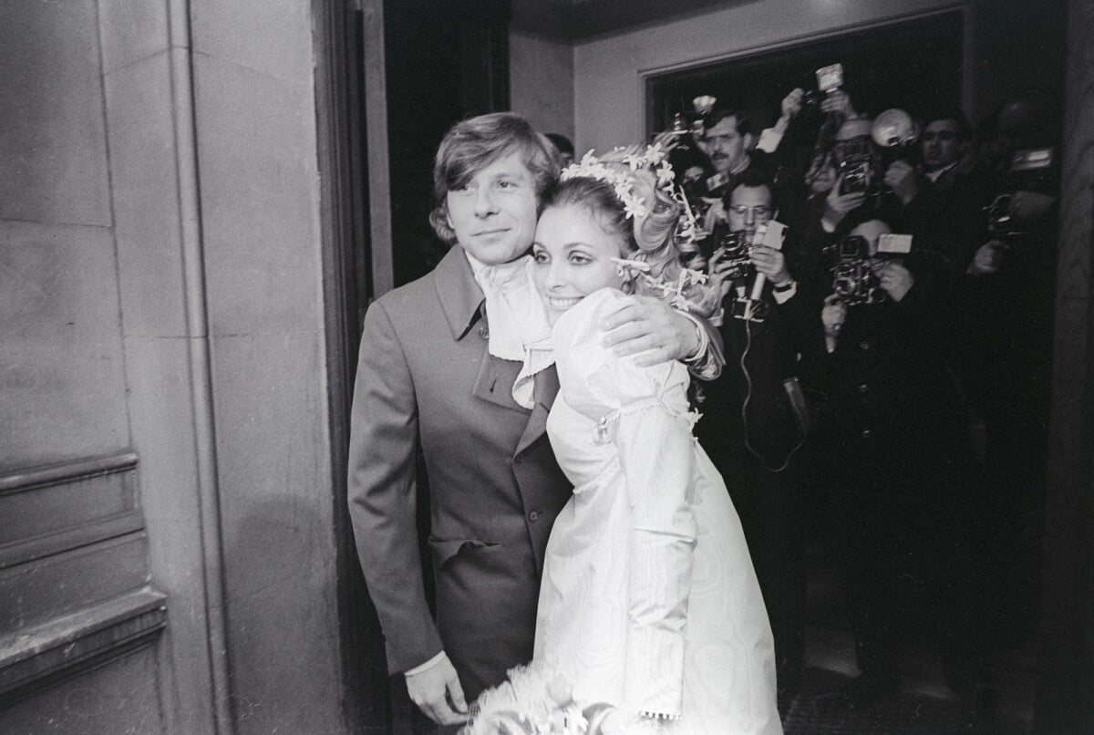 Photo : Roman Polanski et Sharon Tate lors de leur mariage à Londres en ...