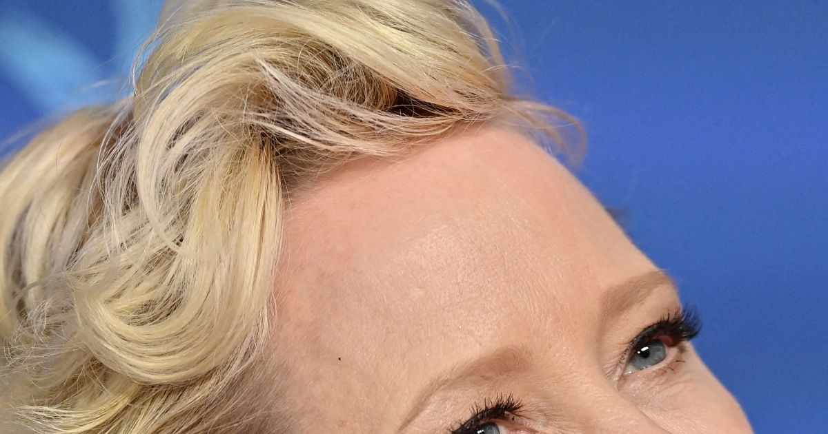 Anne Heche au photocall de la cérémonie Directors Guild of America ...