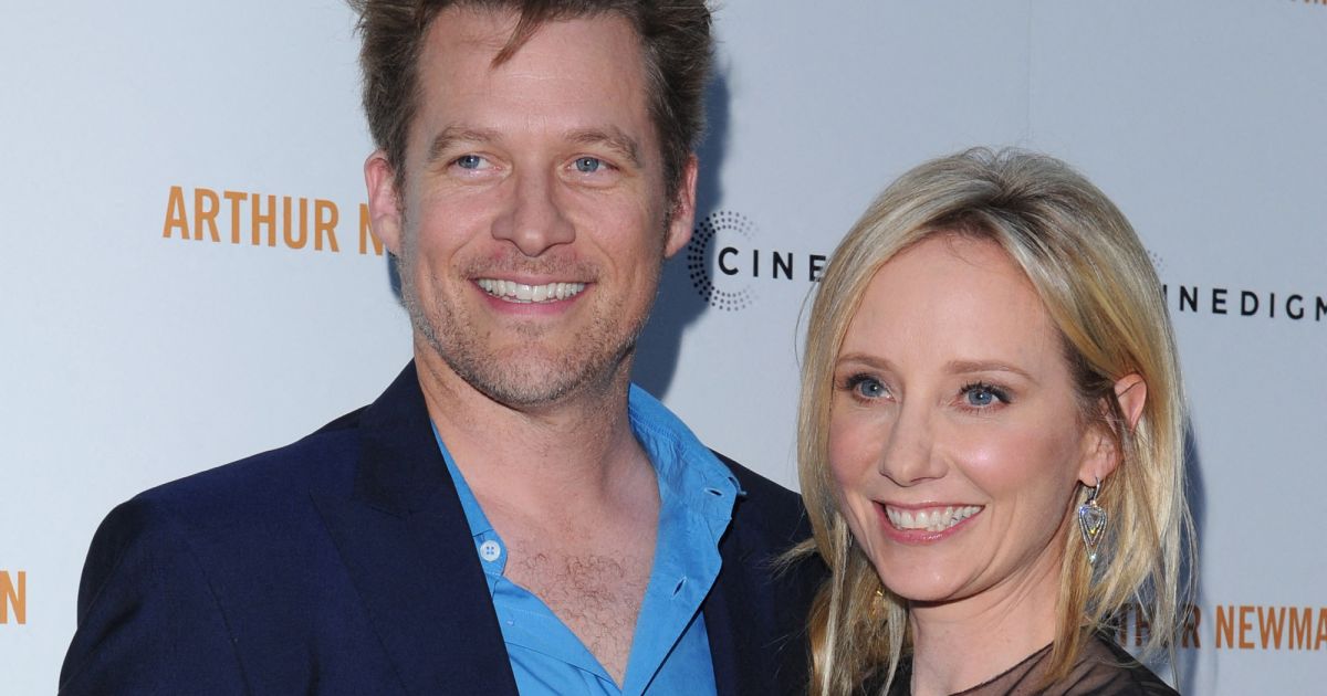 Archives - Anne Heche et son compagnon James Tupper en 2013. - Purepeople