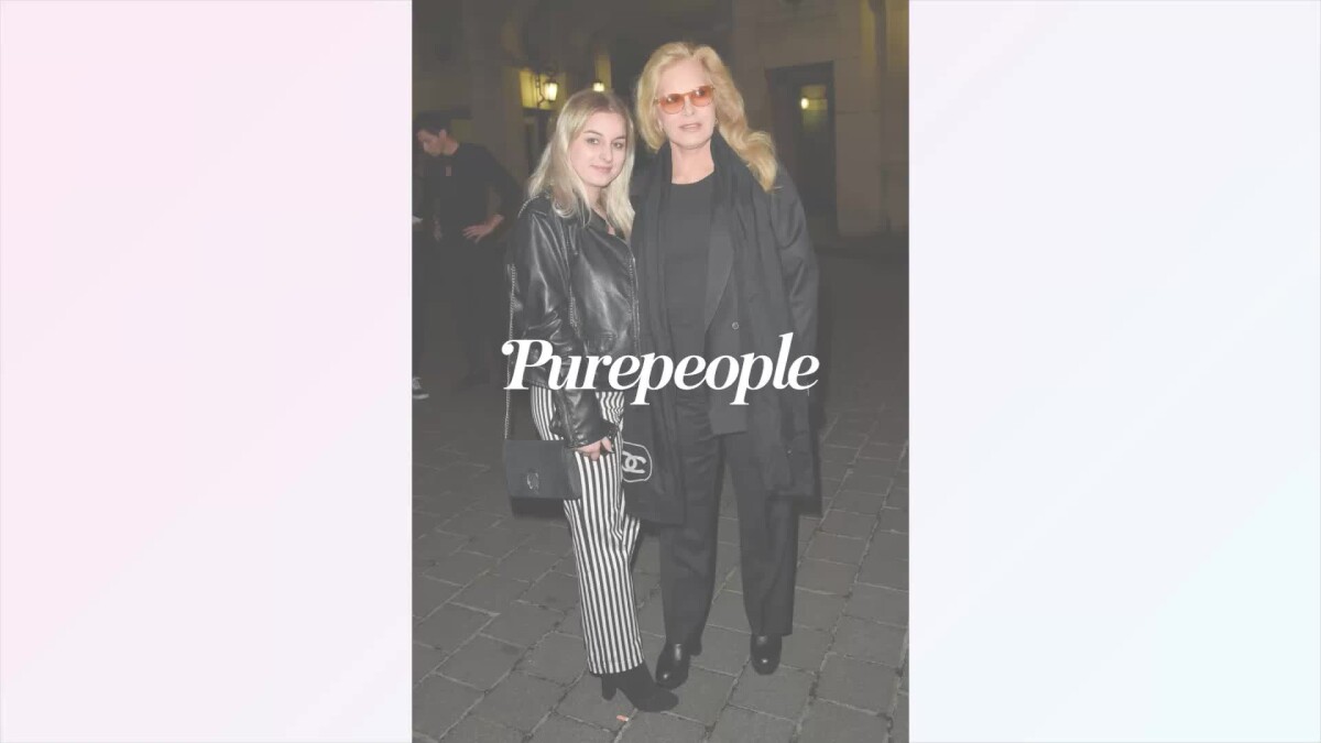 Vidéo : Sylvie Vartan : Sa sublime fille Darina partage des photos intimes pour une occasion ...
