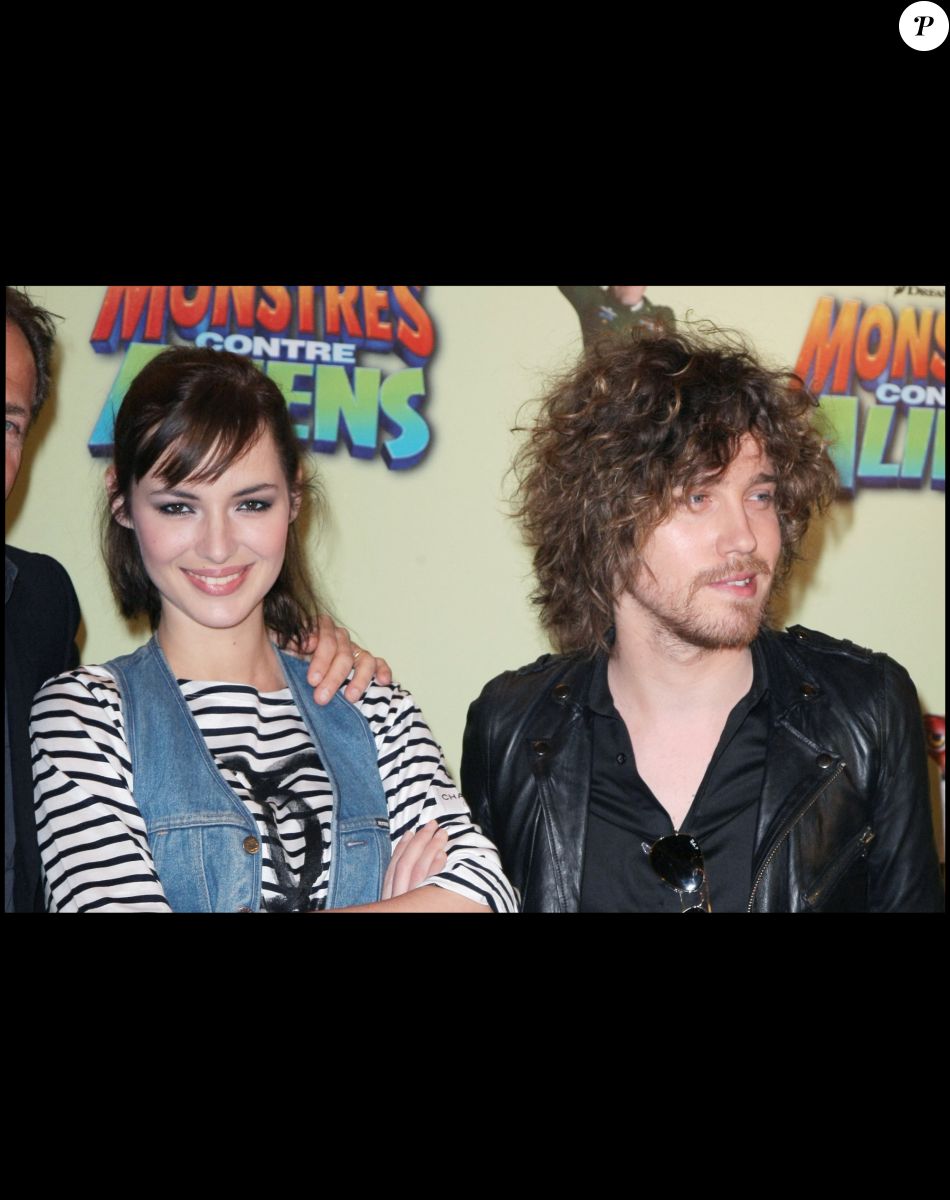 Louise Bourgoin et Julien Doré séparés : rares photos du couple (très ...