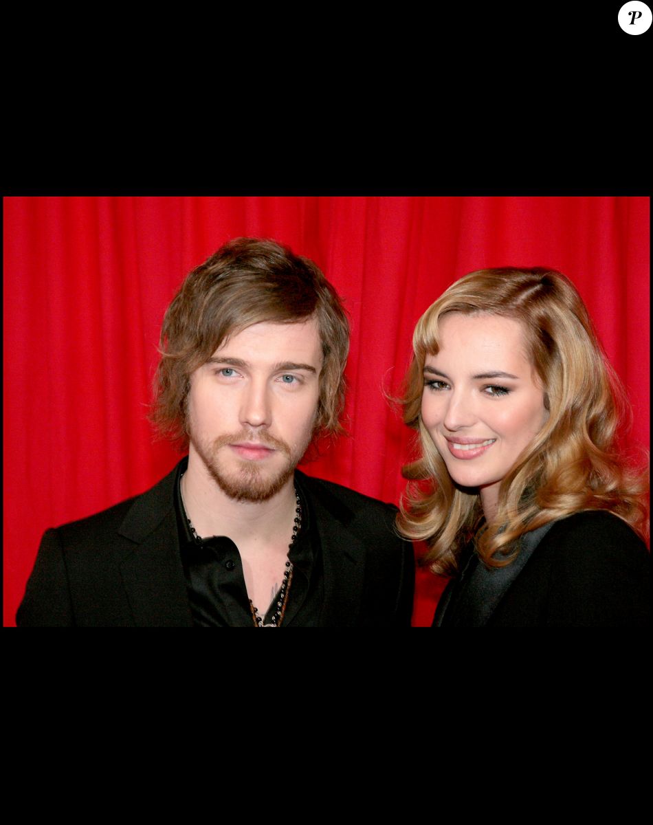 Louise Bourgoin et Julien Doré séparés : rares photos du couple (très ...