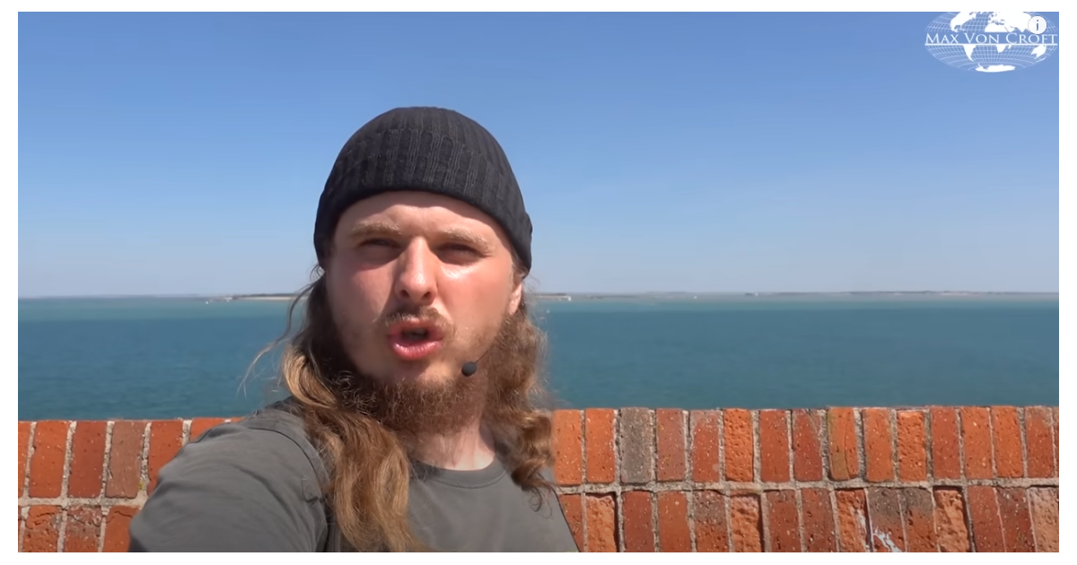 Max Von Croft s'est introduit illégalement dans le Fort Boyard pour ...