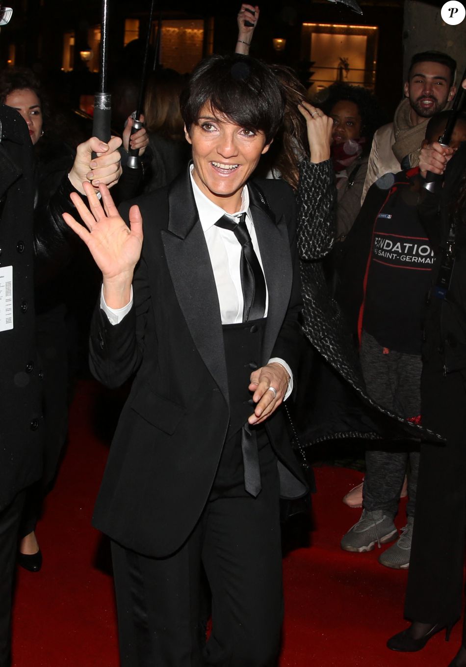 Florence Foresti à l'arrivée de la 11ème cérémonie des Globes de ...