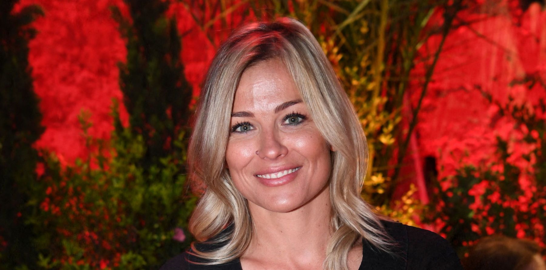 Laure Boulleau prolonge l'été : poses en maillot de bain et magnifique ...