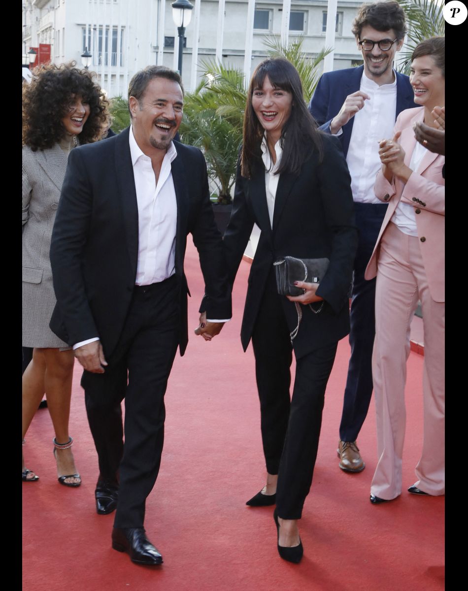 José Garcia en couple : nouvelles photos avec sa très belle compagne ...