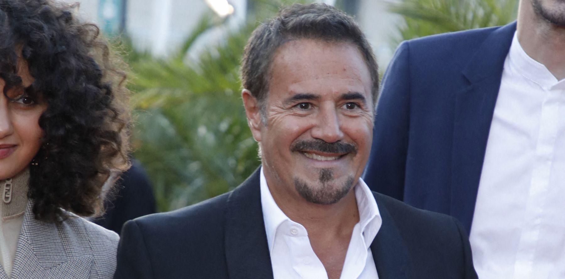José Garcia en couple : nouvelles photos avec sa très belle compagne Camille - Purepeople