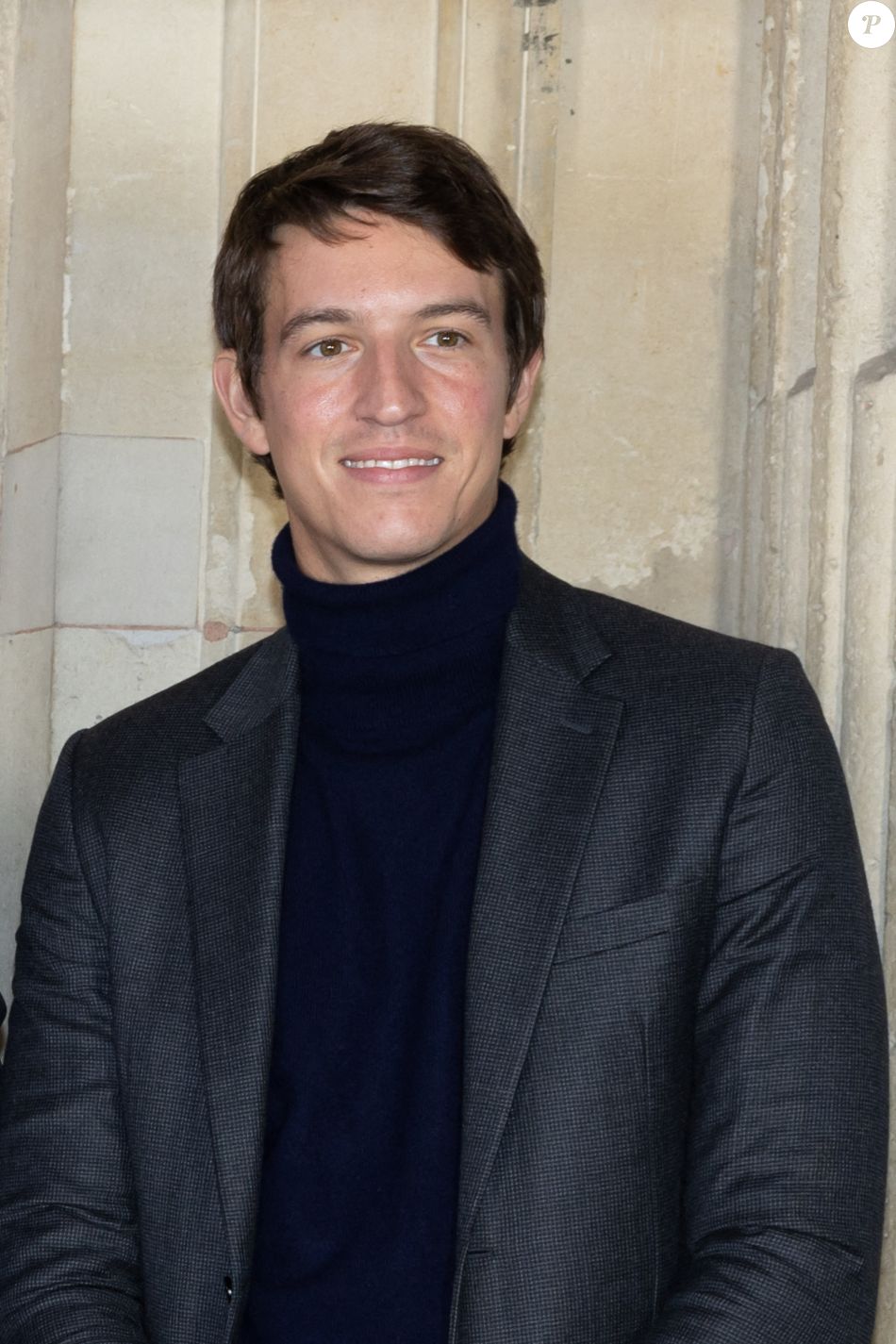 Alexandre Arnault - Greeting du défilé Louis Vuitton Collection Femme ...