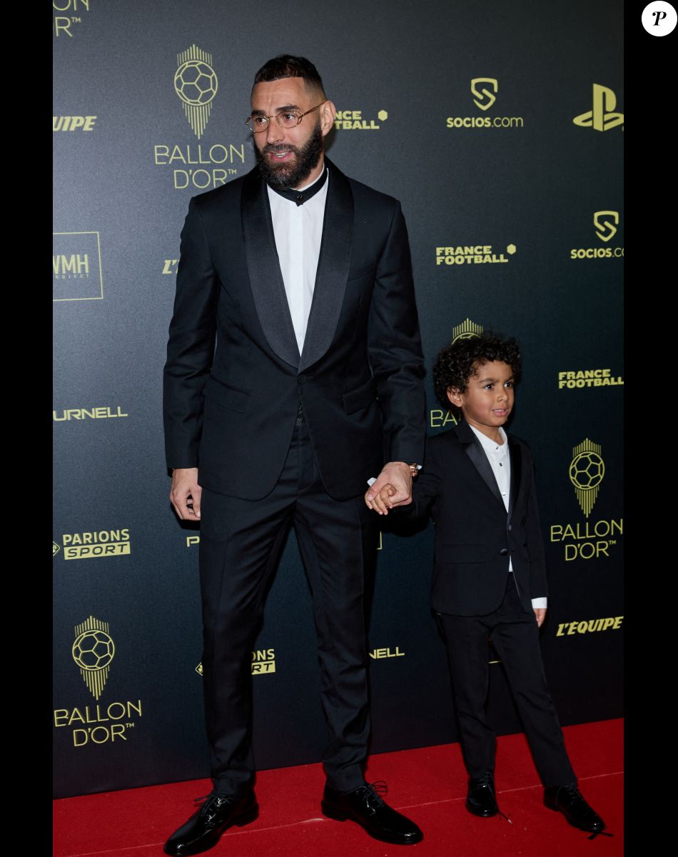 Karim Benzema dévoile enfin son doigt sans bandage et choque les ...