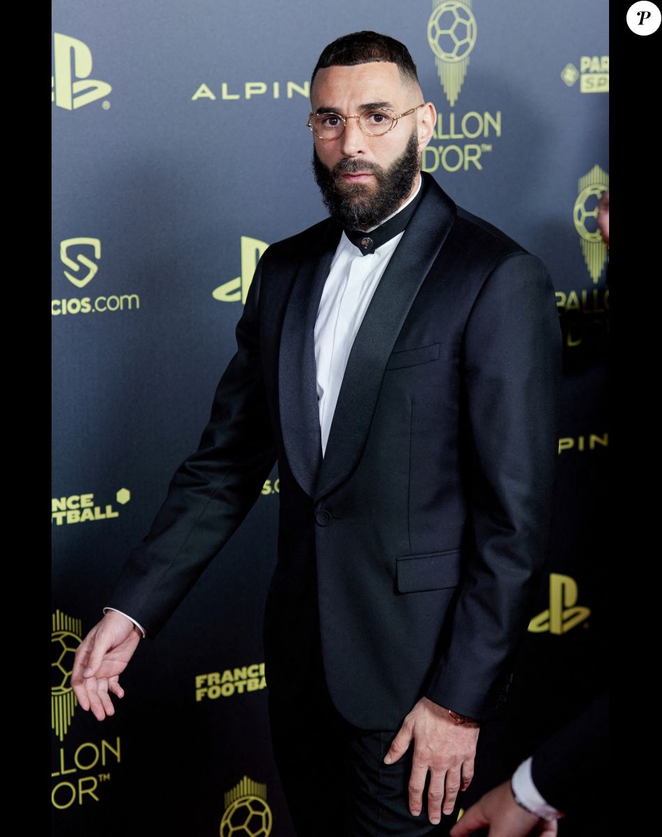 Karim Benzema dévoile enfin son doigt sans bandage et choque les ...