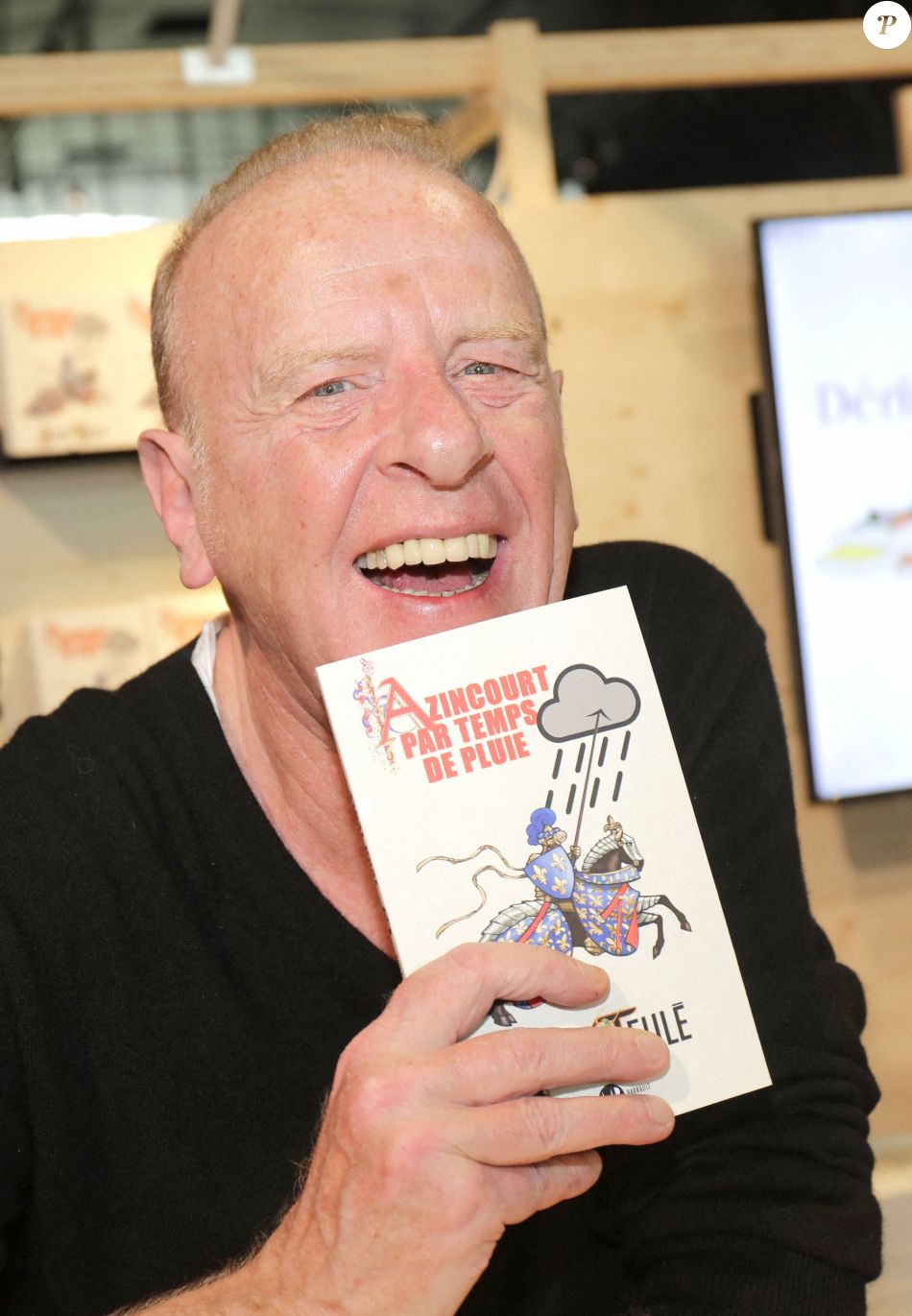 Jean Teulé lors du festival du livre Paris 2022 au Grand Palais ...