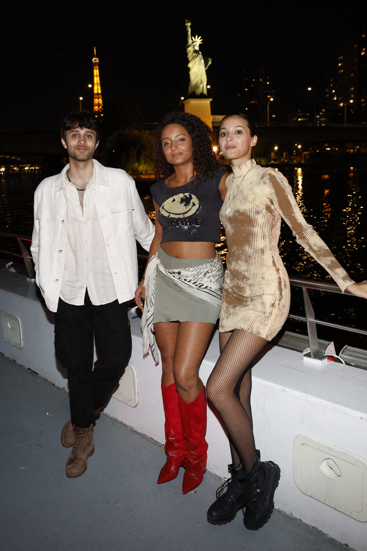 Photo : Tomathy Stewart-Whyte et ses soeurs Eleejah et Jenaye, les ...