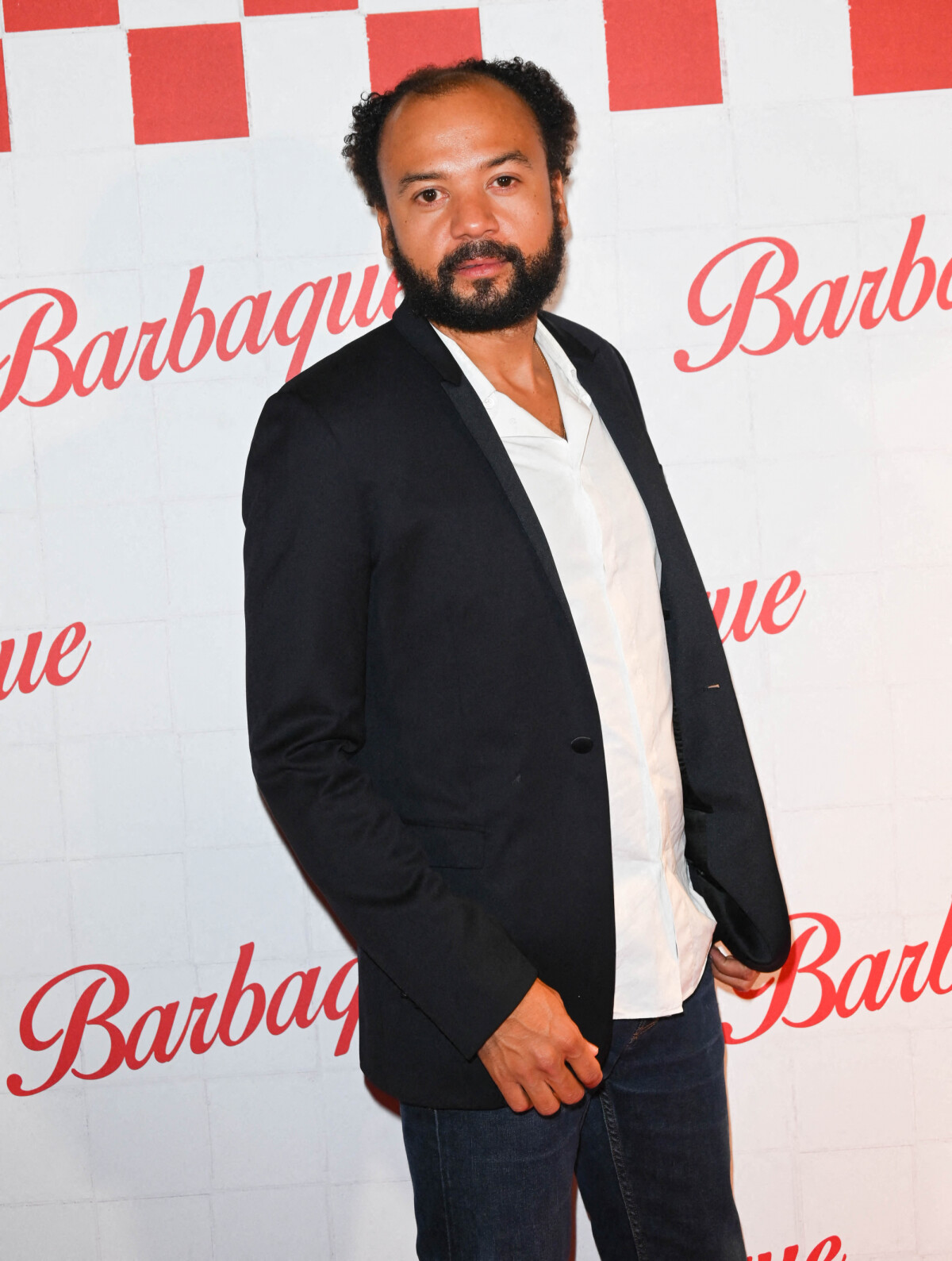 Photo : Fabrice Éboué à la première du film "Barbaque" au cinéma Pathé ...
