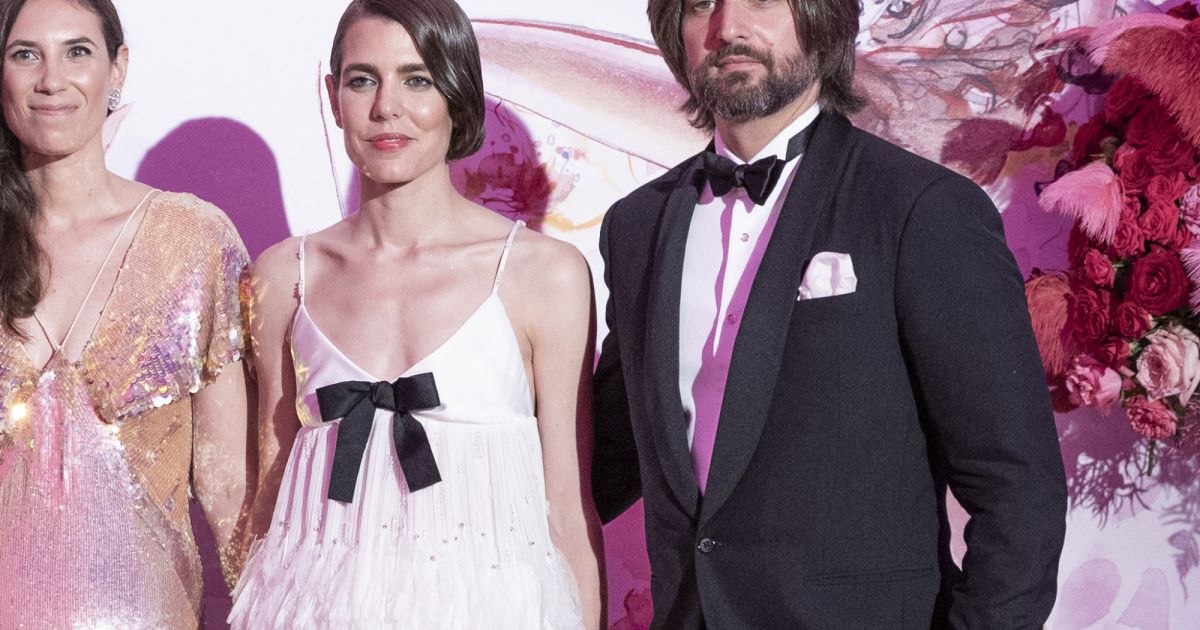 Charlotte Casiraghi et son mari Dimitri Rassam lors du Bal de la Rose ...