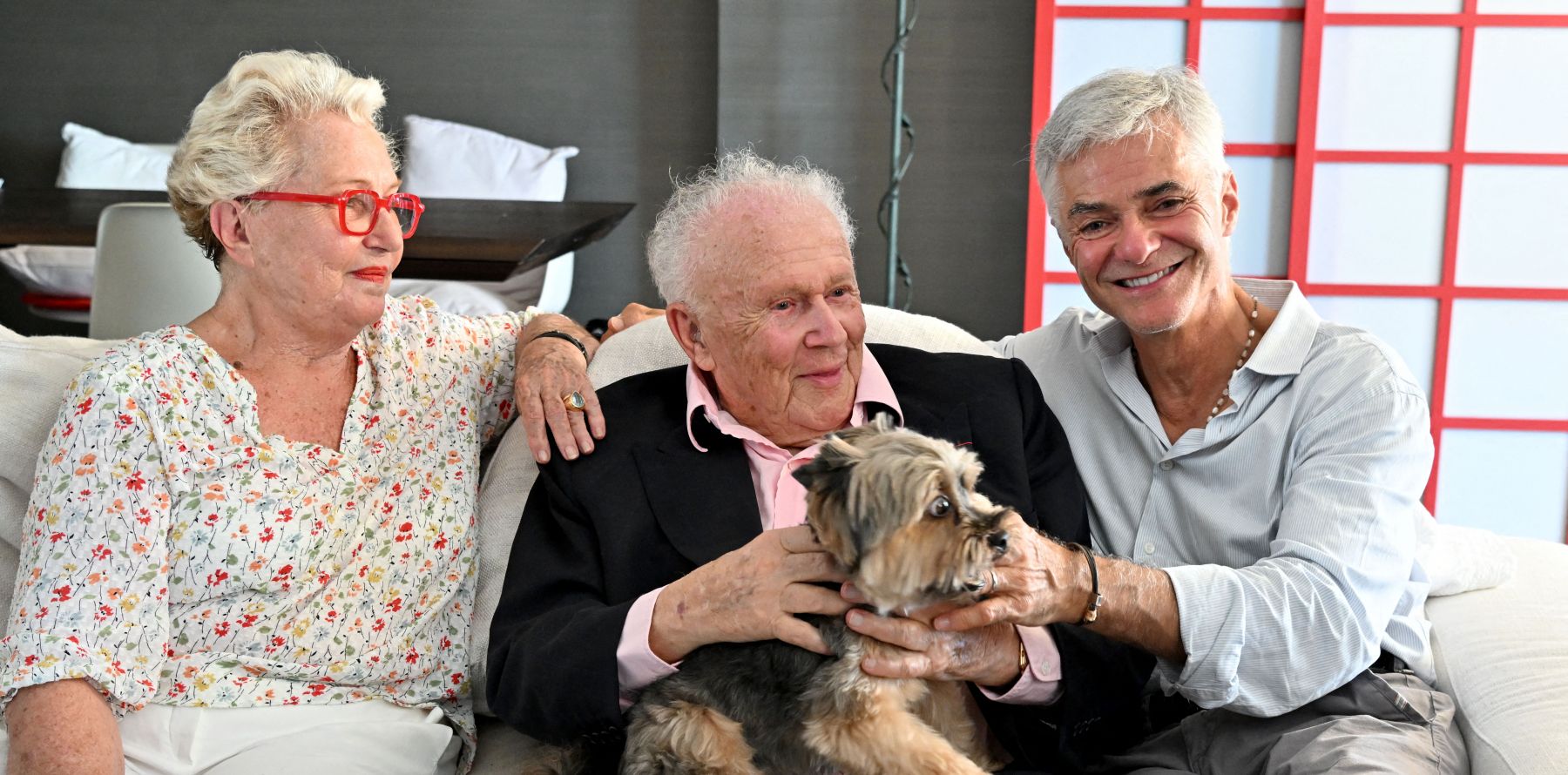 Philippe Bouvard avec sa femme Colette dans leur magnifique demeure ...