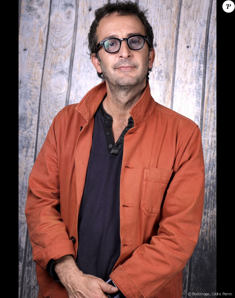 "Le portrait de son papa" : Cyrille Eldin dévoile le visage de son fils Juliàn, la ressemblance ...