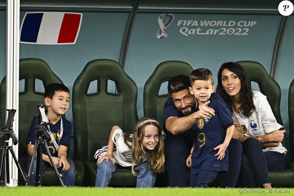 Olivier Giroud en famille avec sa femme Jennifer et leurs enfants - Les ...