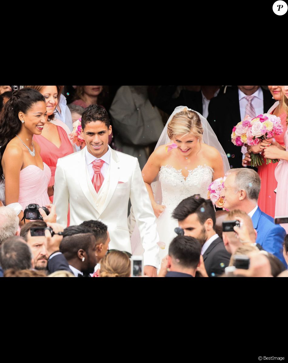 Raphaël Varane uni à Camille : sa femme sublime en robe bustier et maxi ...