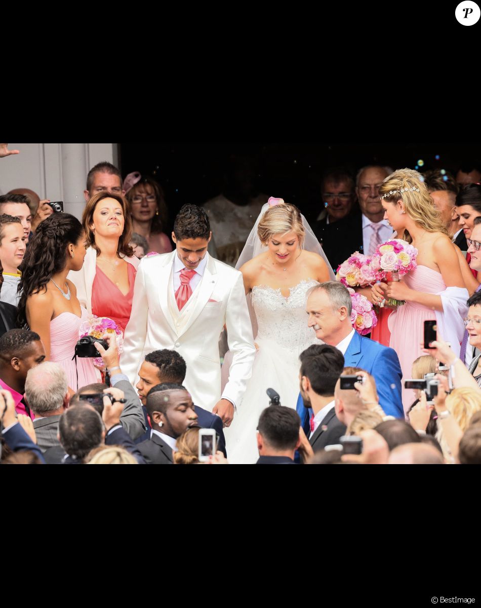 Raphaël Varane uni à Camille : sa femme sublime en robe bustier et maxi ...