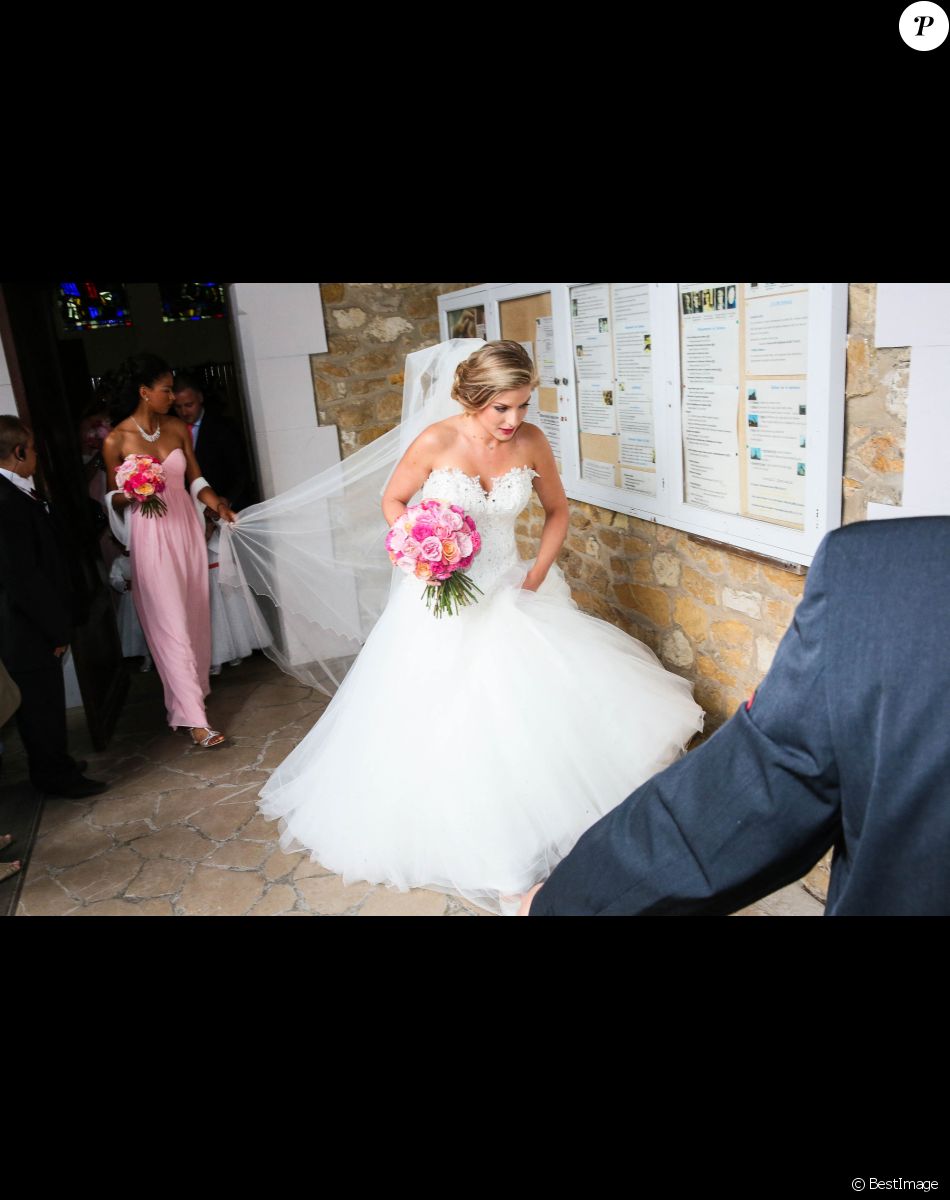 Raphaël Varane uni à Camille : sa femme sublime en robe bustier et maxi ...