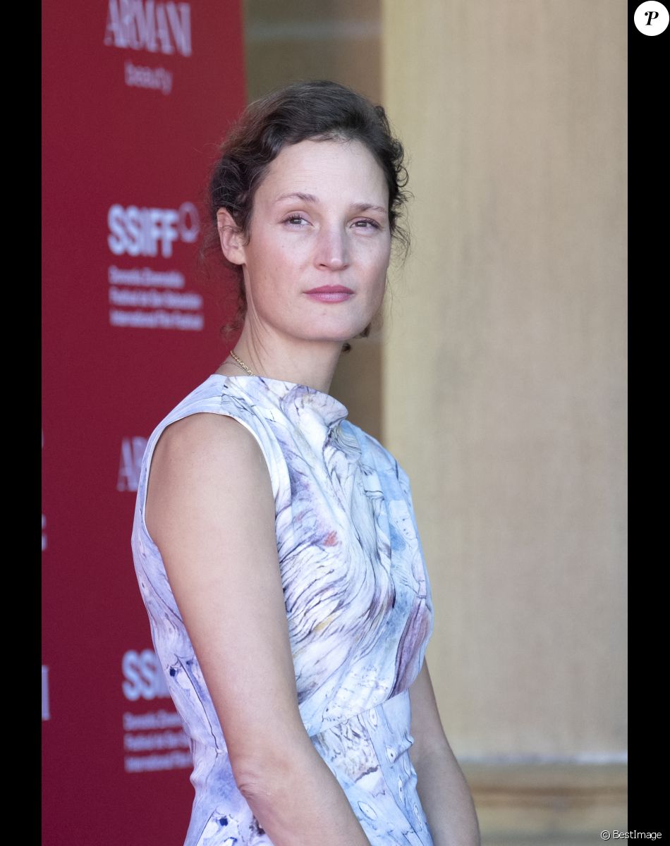 Vicky Krieps : Rares confidences de "l'âme soeur de Gaspard Ulliel" sur ...