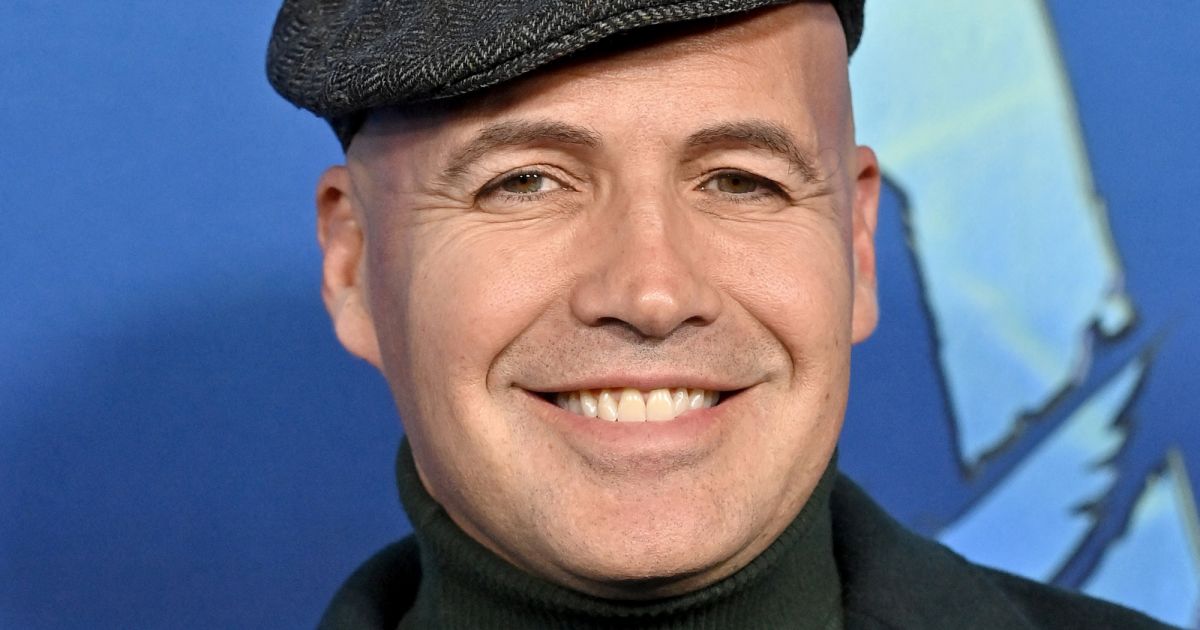 Billy Zane à la première du film Avatar 2 : La voie de l'eau de la ...