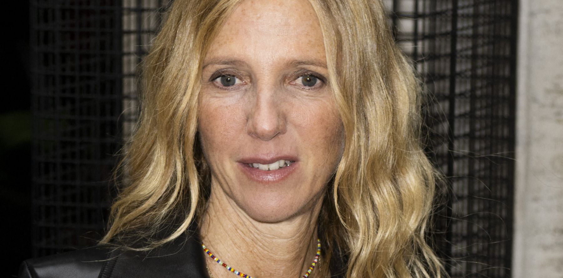 "Deux caillots dans le cerveau" : Sandrine Kiberlain dans le coma, son ...