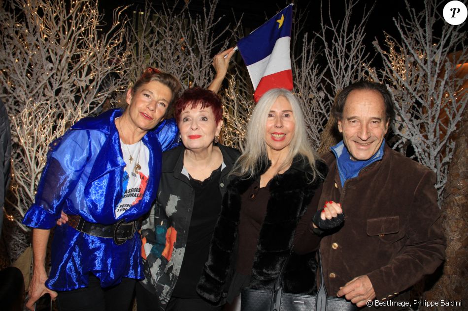 Frigide Barjot, Fabienne Thibeault, guest, Michel Soyer lors du ...