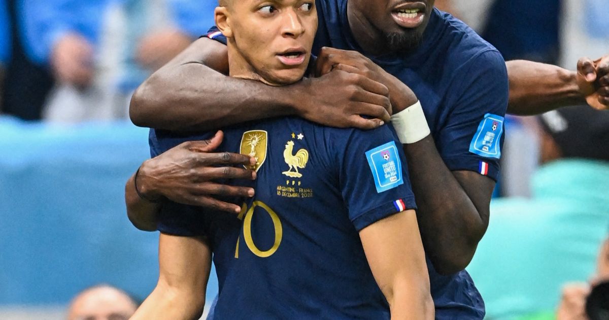 Kylian Mbappé, Marcus Thuram et Eduardo Camavinga - Match France - Argentine (3-3 - tab 2-4) en ...