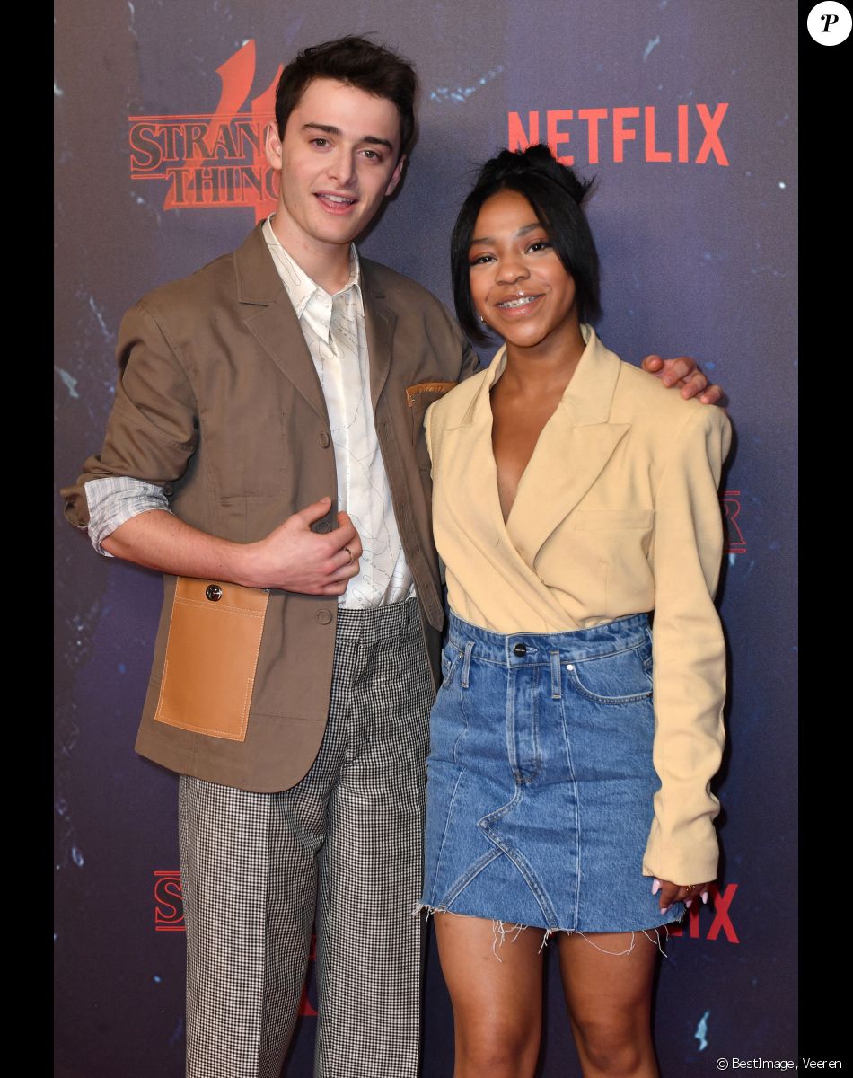 Stranger Things : Une star de la série fait son coming-out, les fans ...