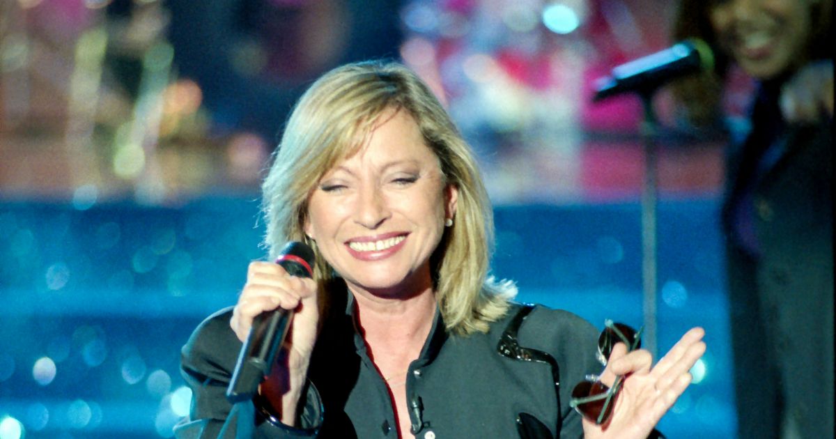 Archives - La chanteuse Véronique Sanson dans l'émission de Michel ...
