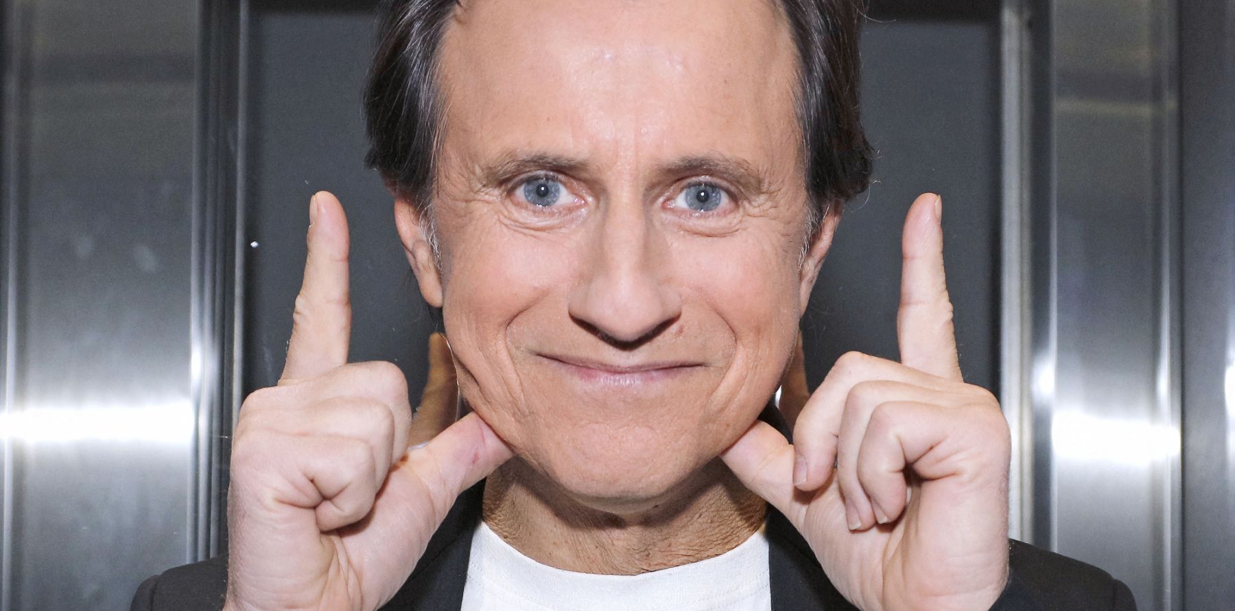 "Un véritable sacrifice" : Vincent Perrot papa gaga, rares confidences ...