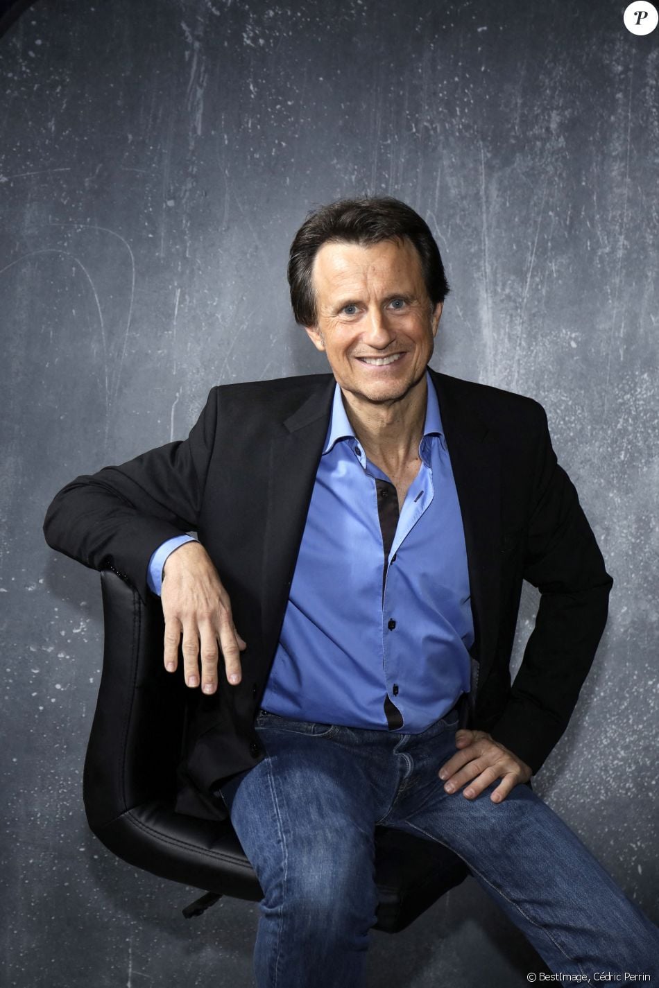 Exclusif - Portrait de Vincent Perrot. Le 10 novembre 2020 © Cédric ...