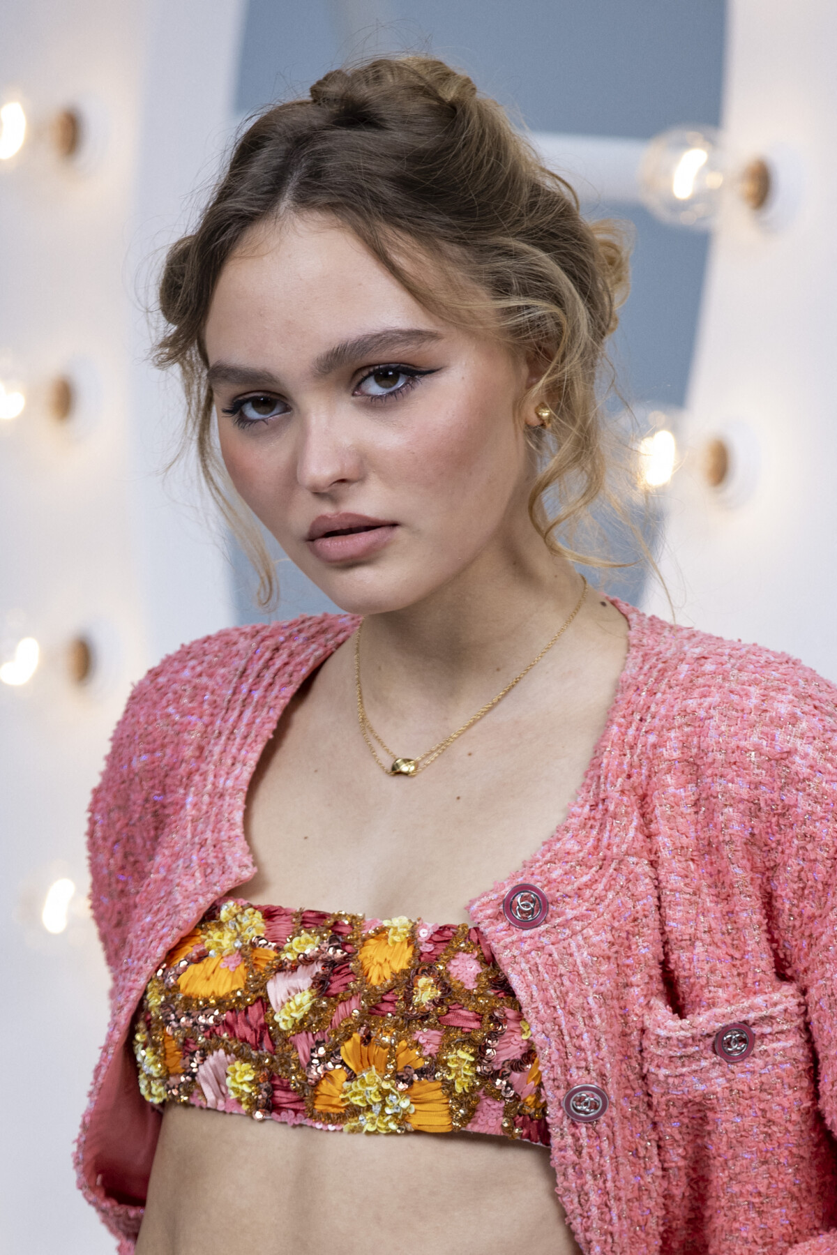 Photo : Lily Rose Depp - Photocall du défilé de mode prêt-à-porter ...