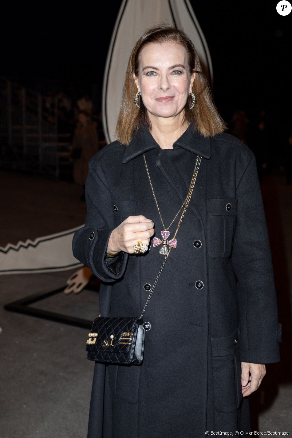 Carole Bouquet - Front Row au deuxième défilé de mode Haute-Couture ...