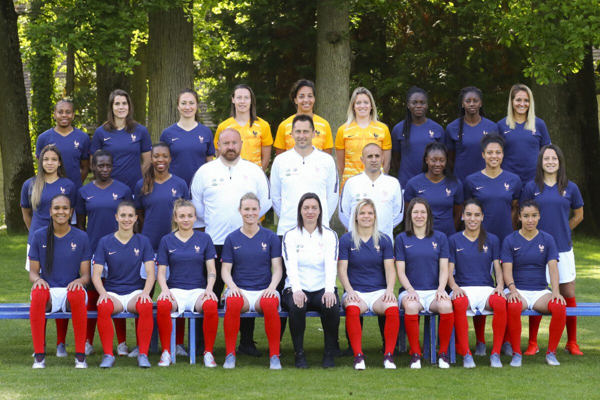 Photo : Photo officielle de l'équipe de France féminine de football ...