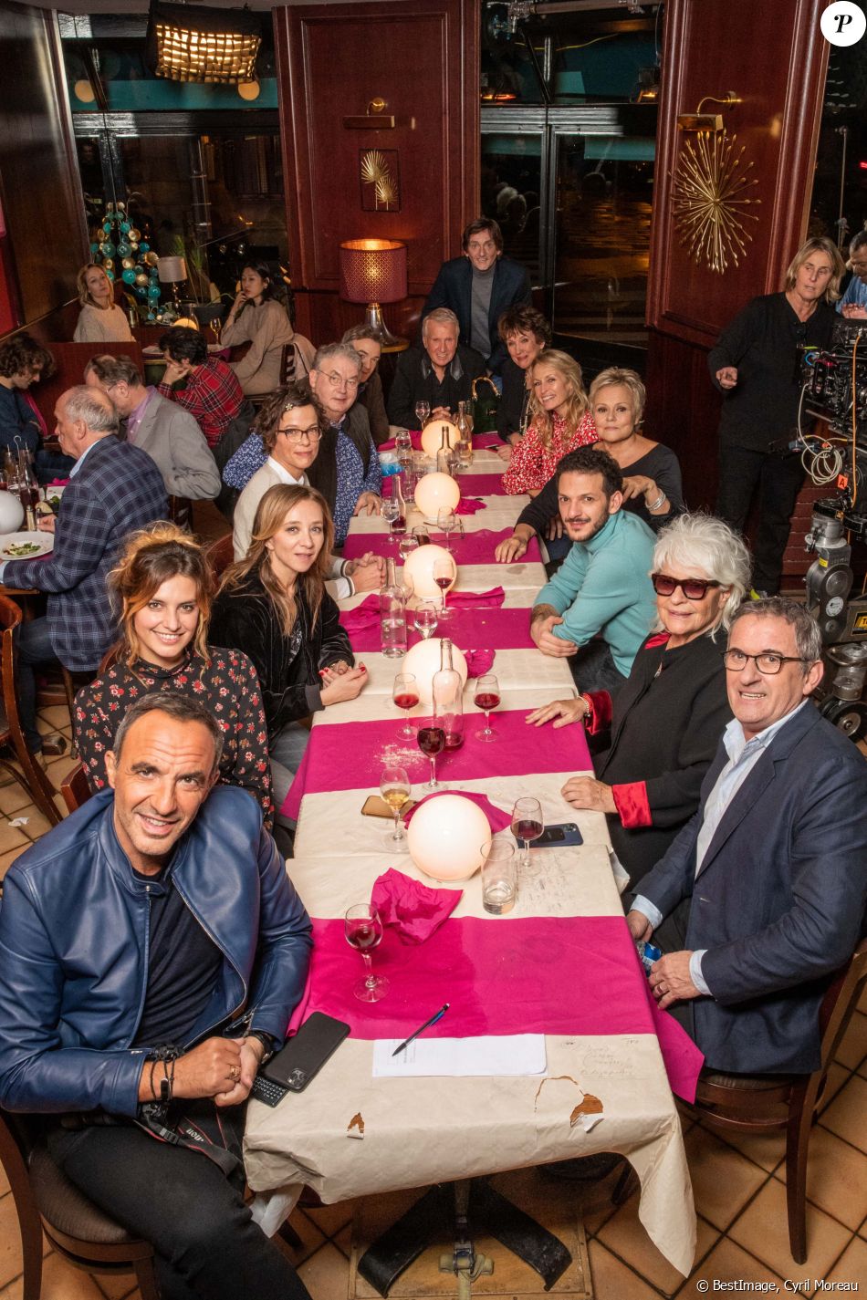 Exclusif - Nikos Aliagas, Laëtitia Milot, Sylvie Testud, Anne Le Nen ...