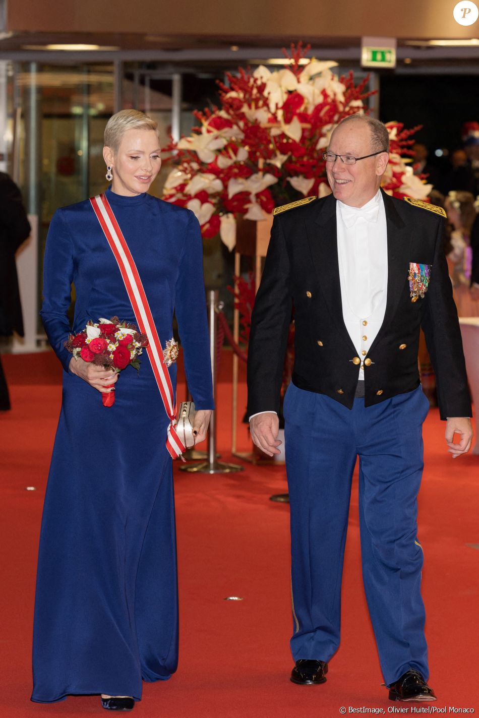 Le prince Albert II de Monaco, La princesse Charlène de Monaco - Arrivées à la soirée de gala de ...