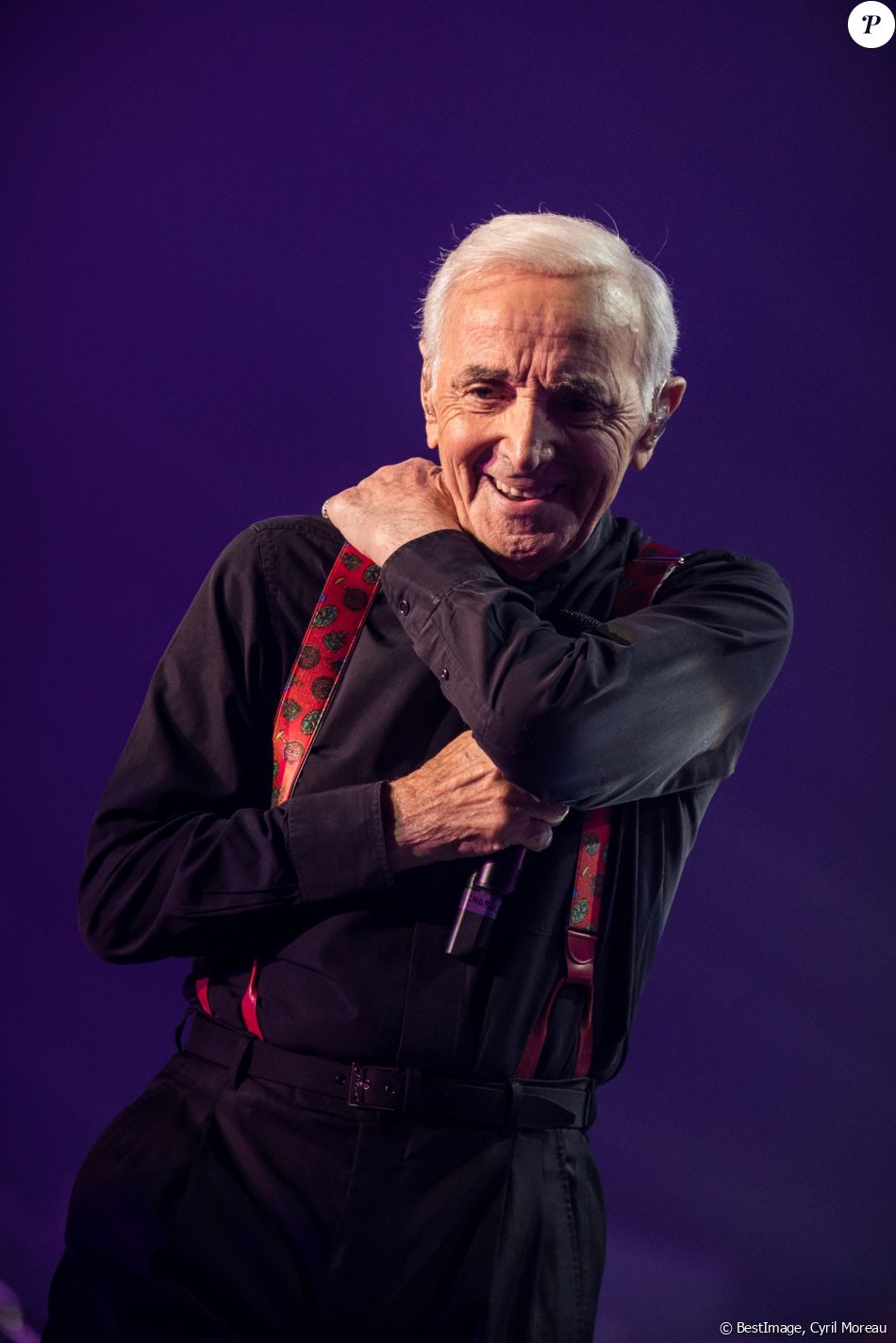 Exclusif - Charles Aznavour en concert à l'Accorhotels Arena (POPB ...