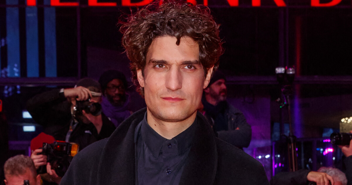 Louis Garrel avec ses soeurs et son père... le clan réuni à La ...