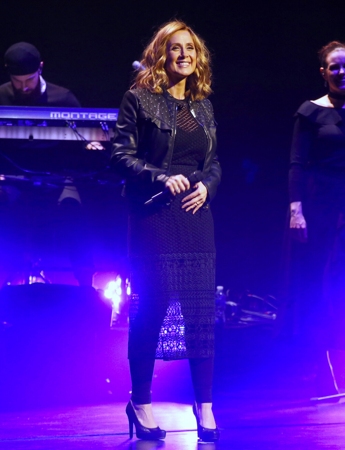 Photo : Lara Fabian en concert au Beacon Theatre à New York, dans le cadre de sa tournée ...