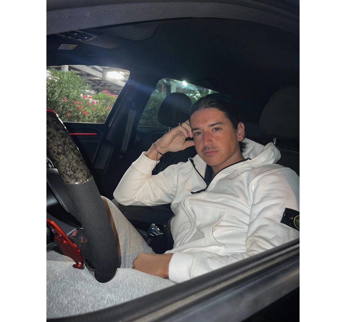 Photo : Benjamin, candidat de "Koh-Lanta, le Feu sacré" - Instagram ...