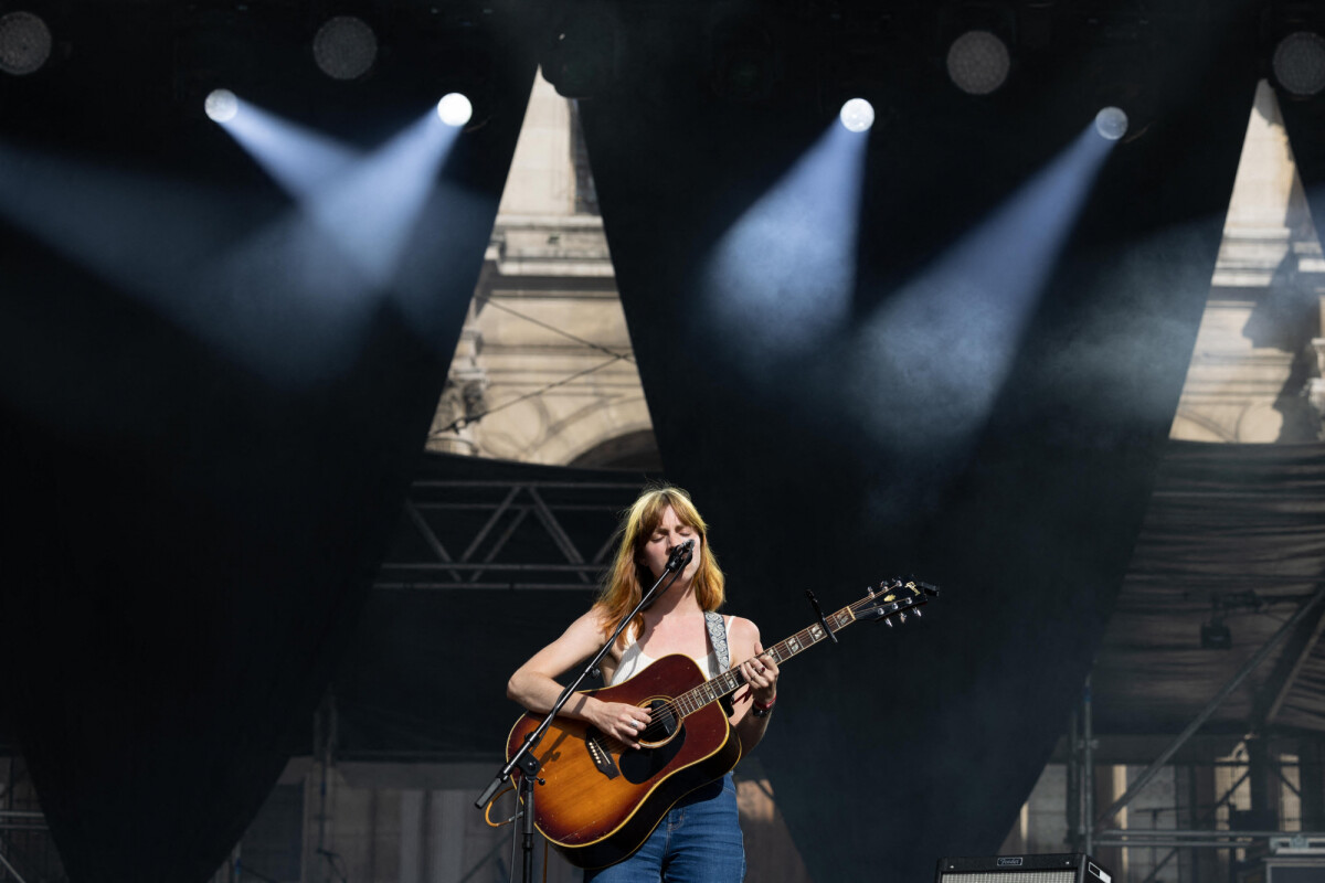 Photo : Lonny en concert lors du festival Fnac Live sur le parvis de l ...